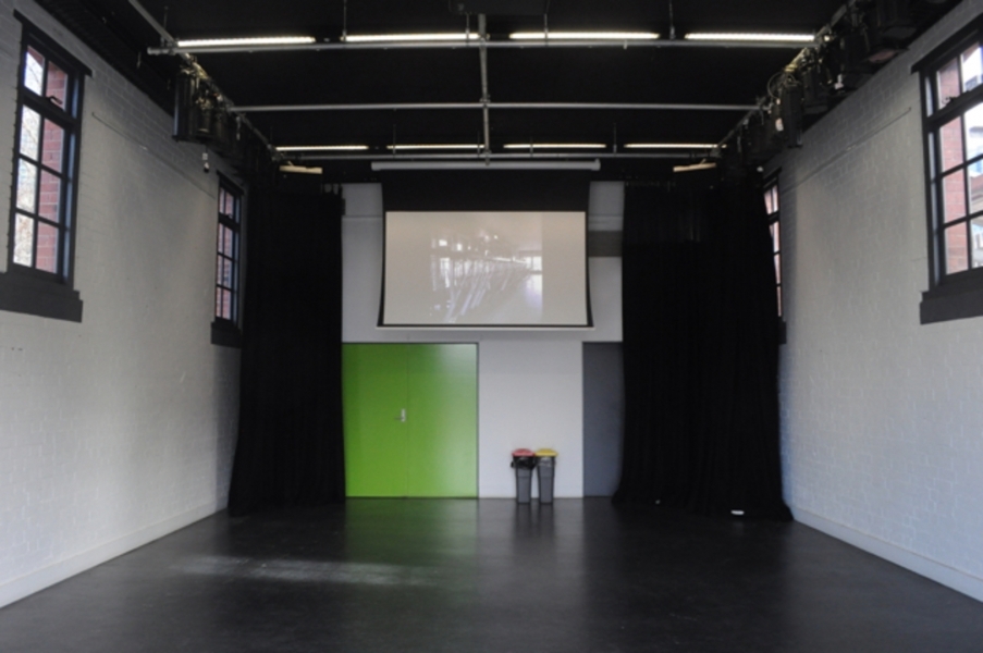 Space Suitable for Intimate Performances and Small Scale Events | Skoutli
