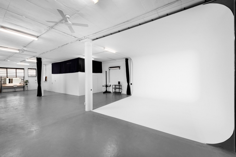 Open Plan, Purpose Built Photo Studio | Skoutli