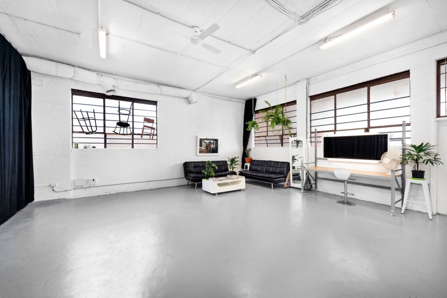 Open Plan, Purpose Built Photo Studio | Skoutli