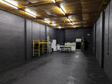 Versatile and Open Black Studio Space for Video and Film | Skoutli