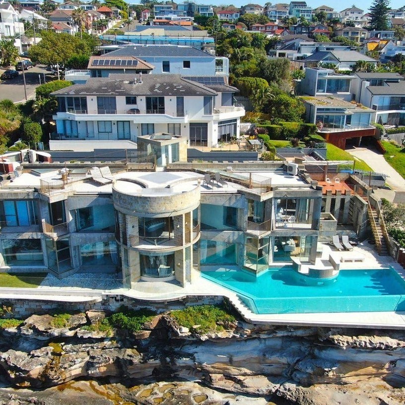 Castle in Sydney | Skoutli